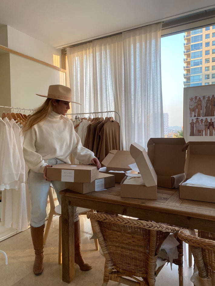 RÓURI OFFICAL – Rouri